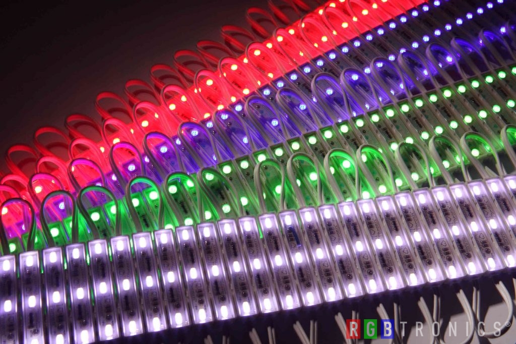 LEDs Pantallas y Letras de Canal | Pantallas LED | RGB Tronics