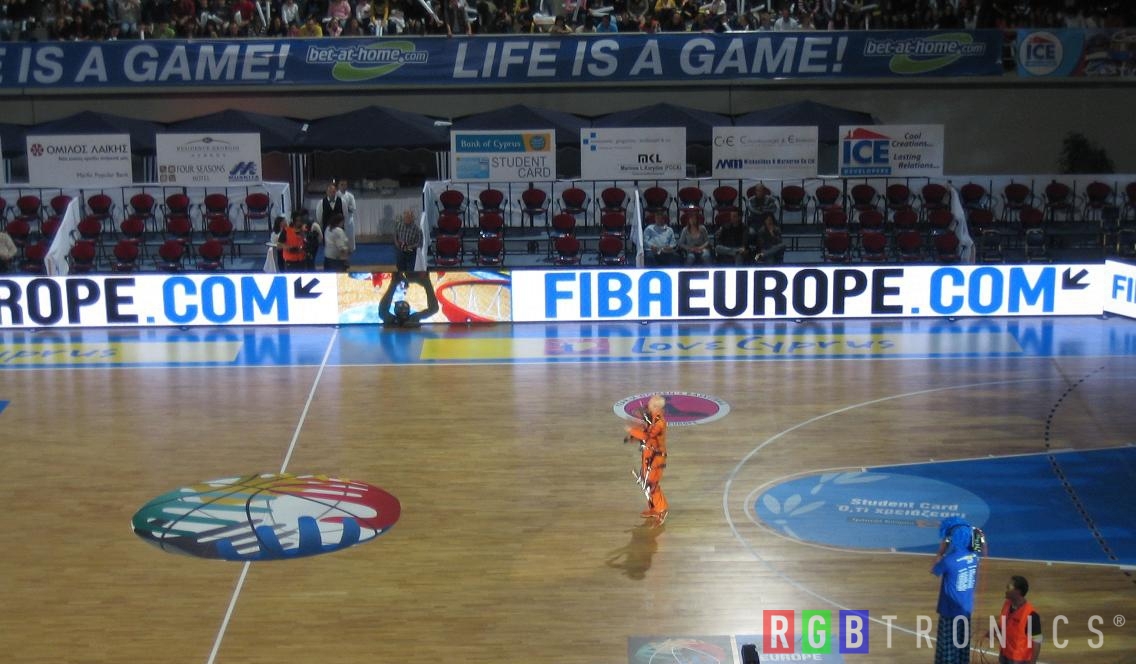 Pantallas Perimetrales para estadios | Pantallas Gigantes | RGB Tronics